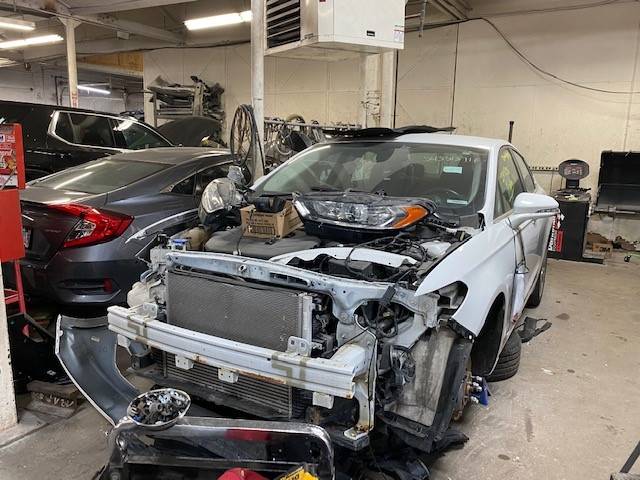 Martinez Auto Body, L.L.C. - Hammond, IN